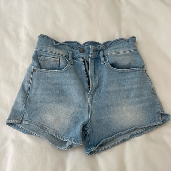 Frame Denim | Shorts | Nwot Frame Denim Shorts With Scalloped Hem 24 ...
